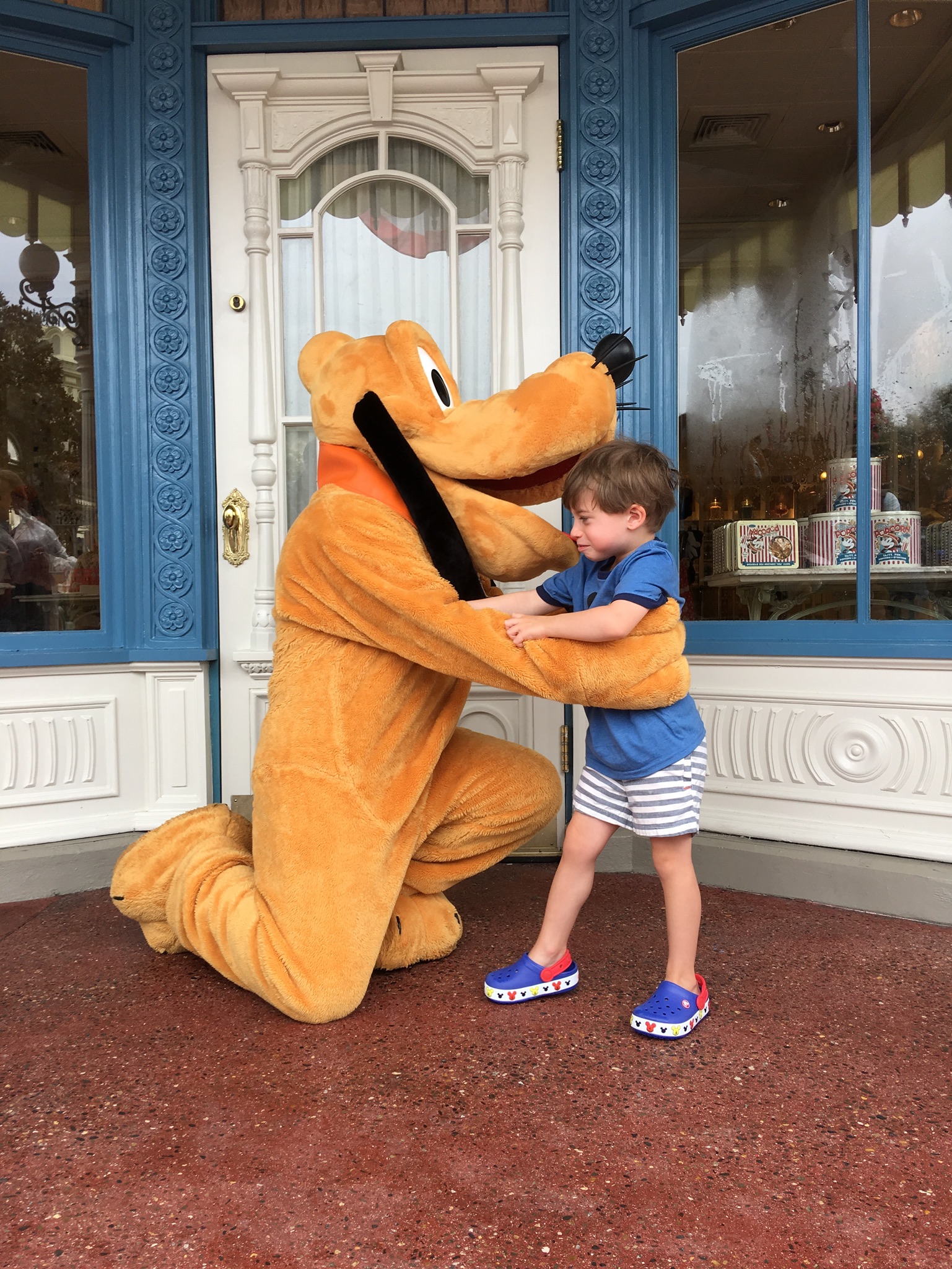 Dubbers Does Disney | Dubbers In The City